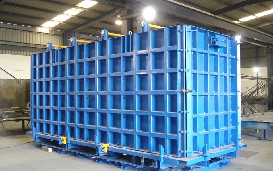 3D container deposits | tank sizes for water | Moldtech